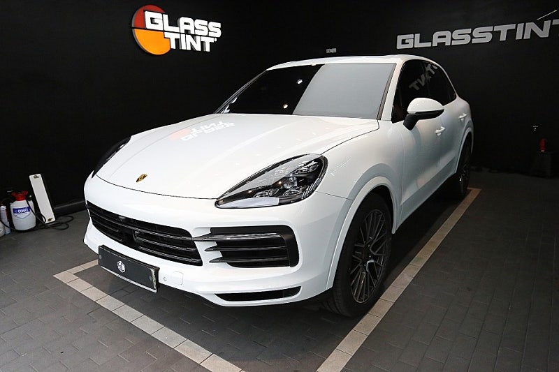 스타클럽 글라스틴트 부천점 포르쉐 고성능 럭셔리 Suv 카이엔 프리미엄 필름 슈어x와의 만남과 더불어 헤드라이트 Ppf와