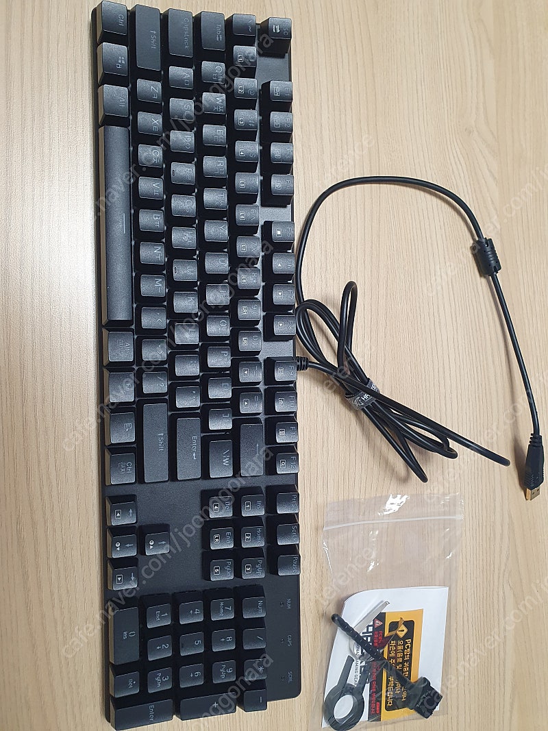 앱코 해커 기계식 키보드 팝니다. ( k590 블랙 청... | 키보드/마우스/스피커 | 중고나라