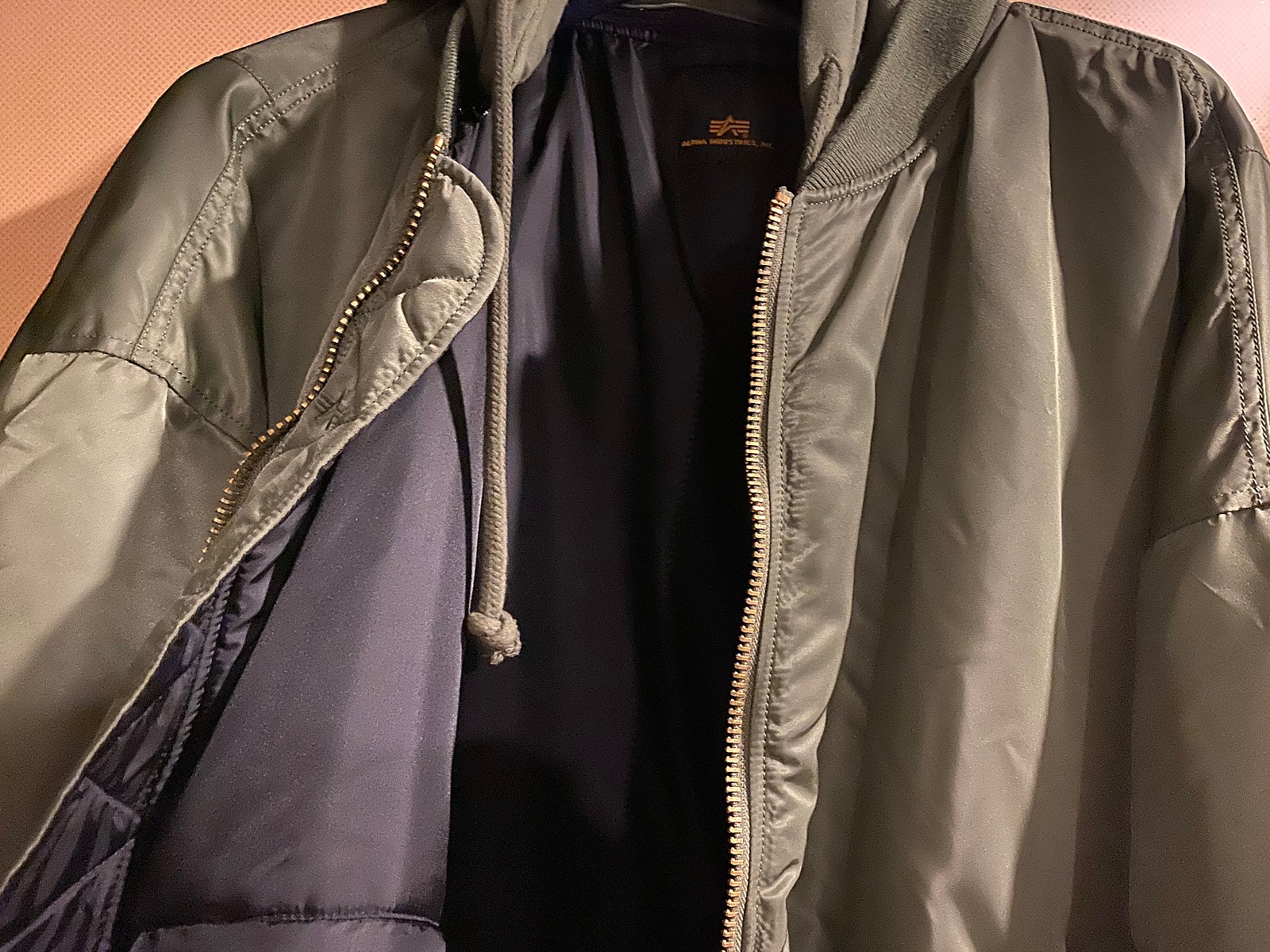 [판매중] [L] 17FW 베트멍 X 알파인더스트리 양... | 티셔츠/캐쥬얼의류 | 중고나라