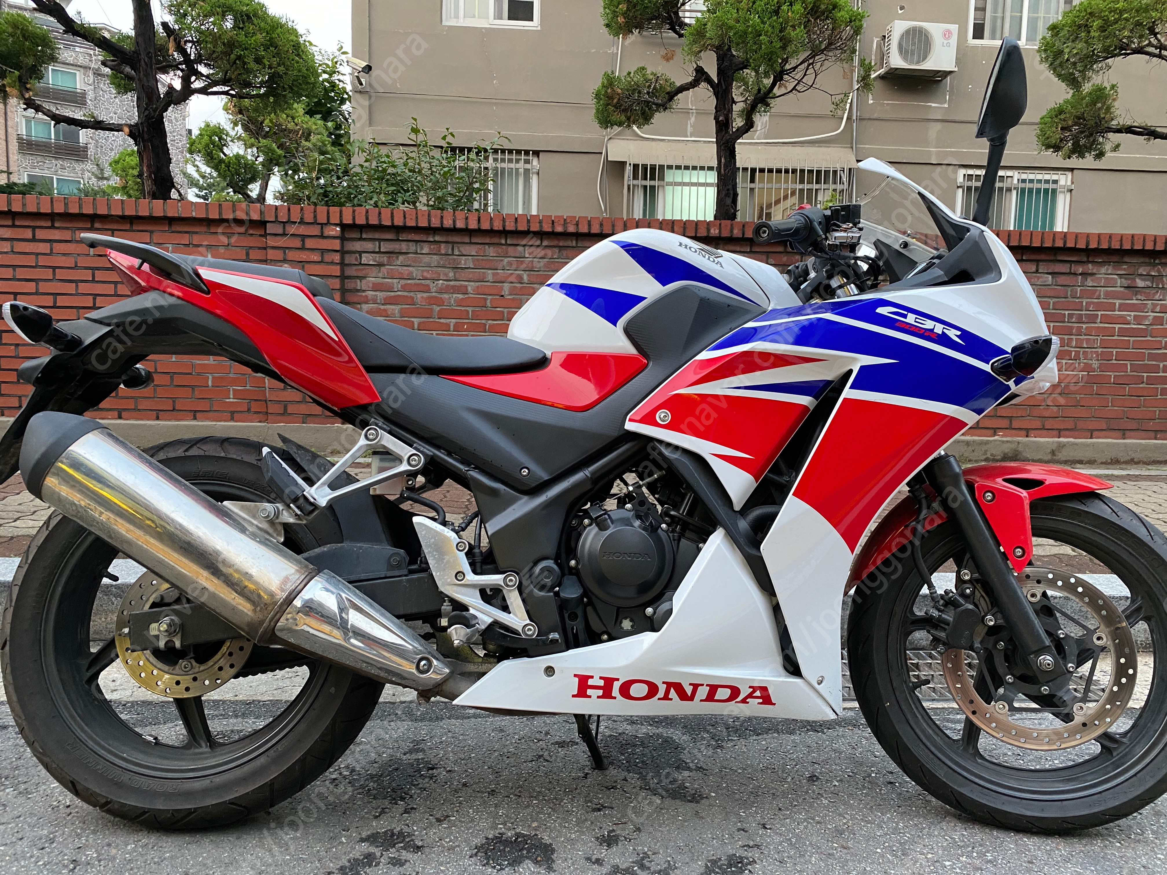 Cbr300 팝니다 | 중고나라 카페에서 운영하는 공식 사이트