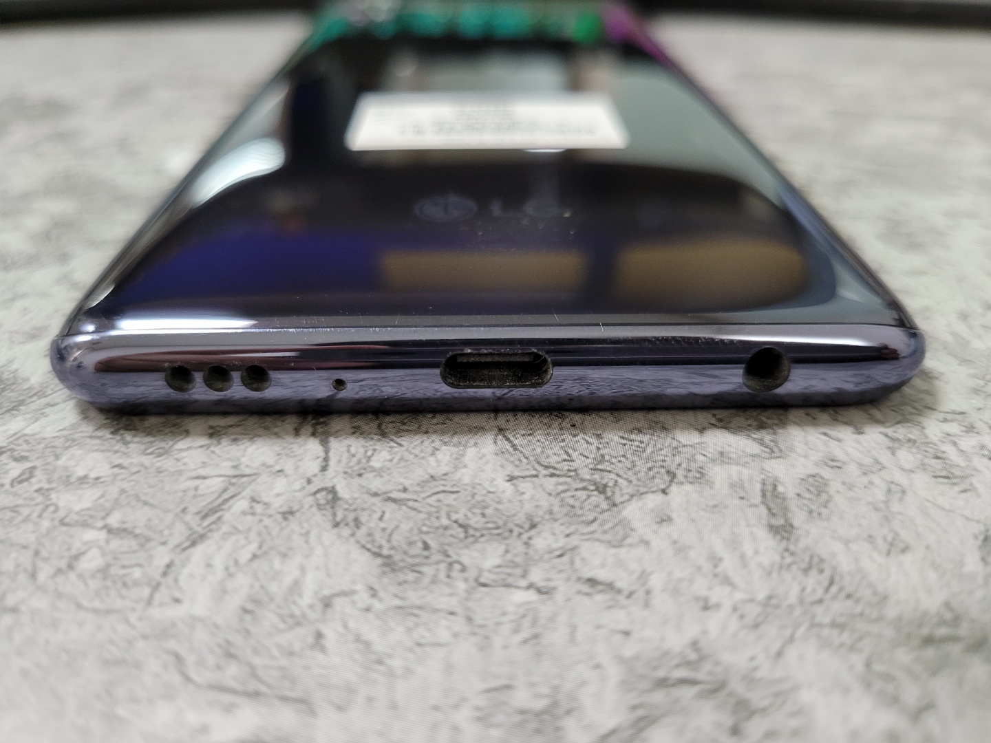 LG Q920 블랙색상 2020년 첫개통 A급 판매합니... | 스마트폰 | 중고나라