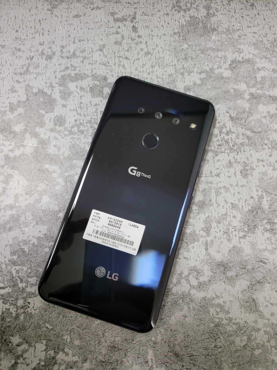 LGG8 블랙색상 S급 무잔상 15만원에 팔아요 | 스마트폰 | 중고나라