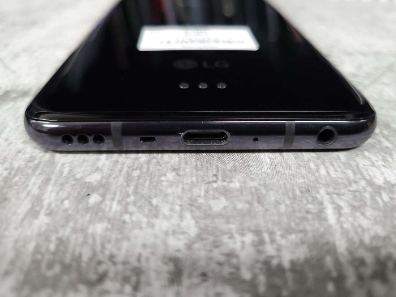 SKT첫개통V50 외관SSS급 상태 2020년 첫개통 ... | 스마트폰 | 중고나라