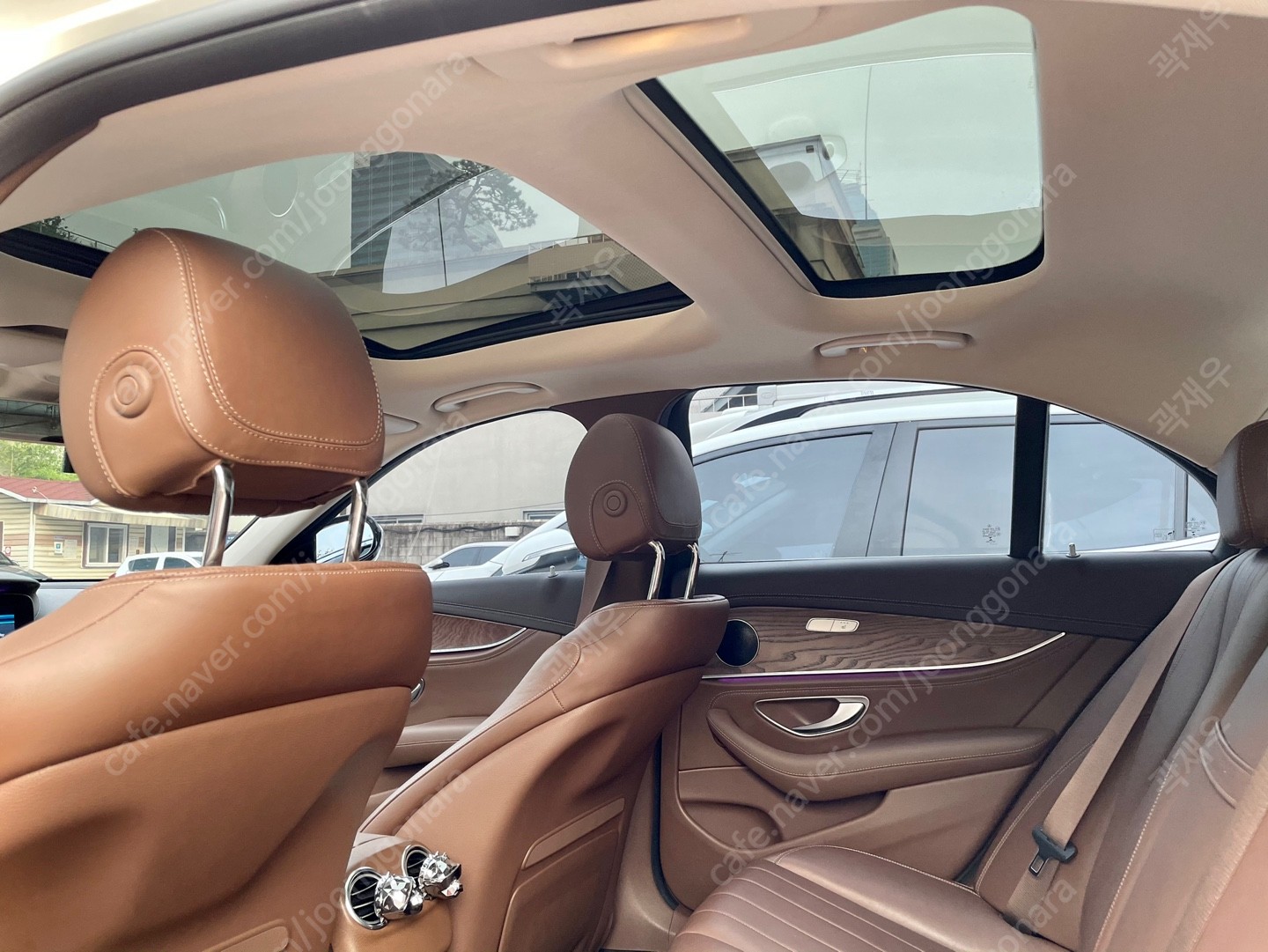 벤츠 E300 익스클루시브 17년식 팝니다 | 기타 수입차 | 중고나라