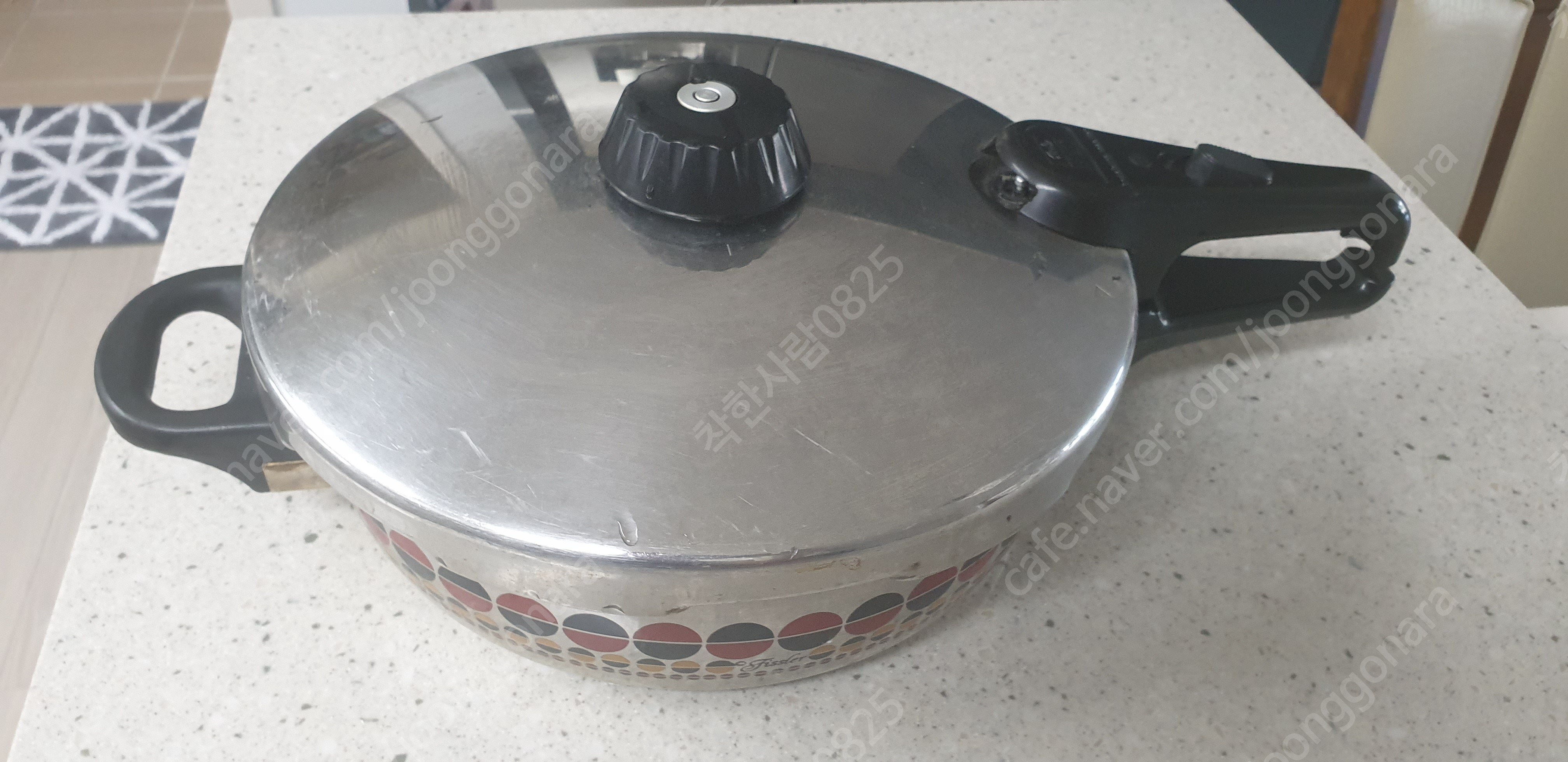 휘슬러 초창기 모델 밥솥 2.5L,10L 와 찜기 택포... | 욕실용품 | 중고나라