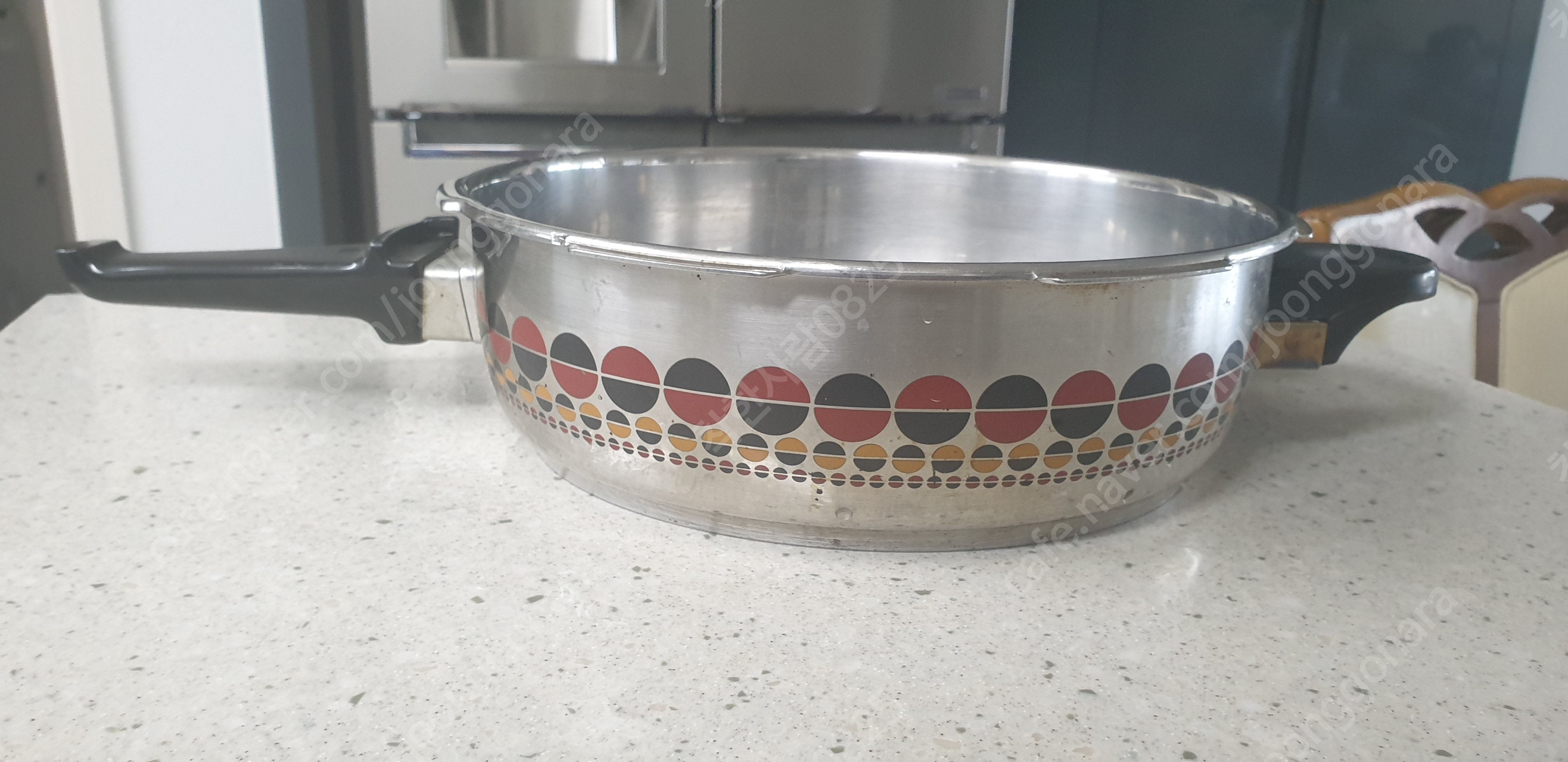 휘슬러 초창기 모델 밥솥 2.5L,10L 와 찜기 택포... | 욕실용품 | 중고나라