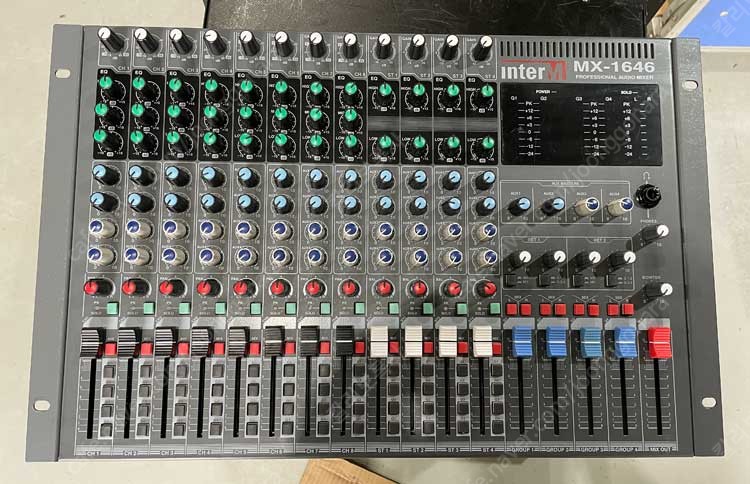 인터엠 16채널 믹서 팝니다. | 중고나라 카페에서 운영하는 공식 사이트