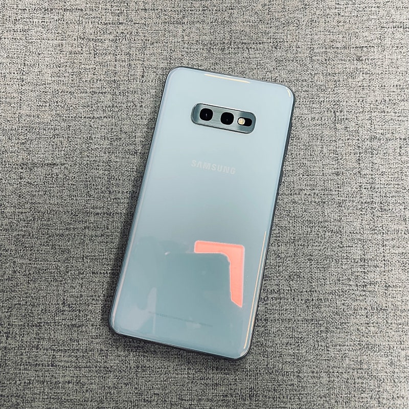 SKT 갤럭시 S10E 화이트 128G 매우깨끗 19만... | 중고나라 - 안심되는 중고거래