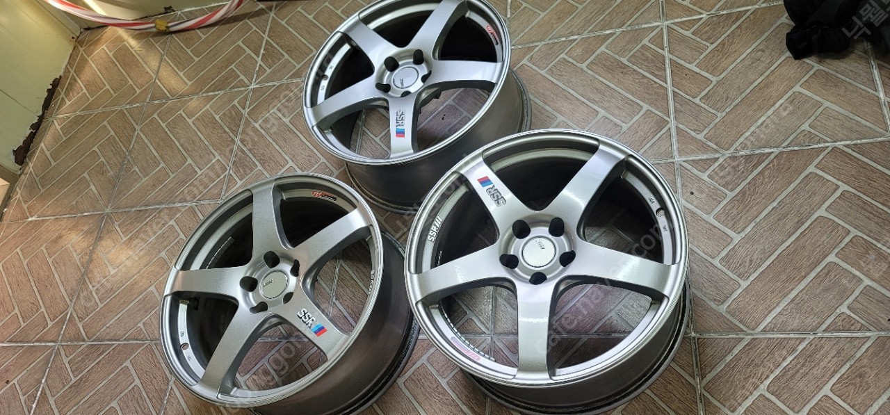 SSR GTV01 19인치 판매합니다(3짝 동일옵셋) | 기타 부품/용품 | 중고나라