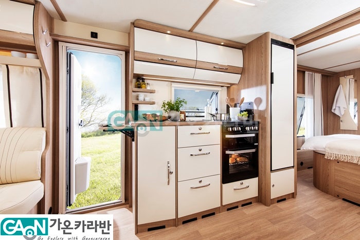 [신차/판매중] 2022년 엘엠씨 엑스퀴지트 브이아이피655, 685, 695 (LMC Exquisite vip 655, 685 ...