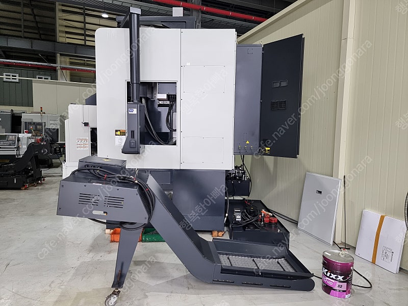 [상태A+] 두산공작기계 V8300 중고CNC 수직선반... | 금형공작 | 중고나라