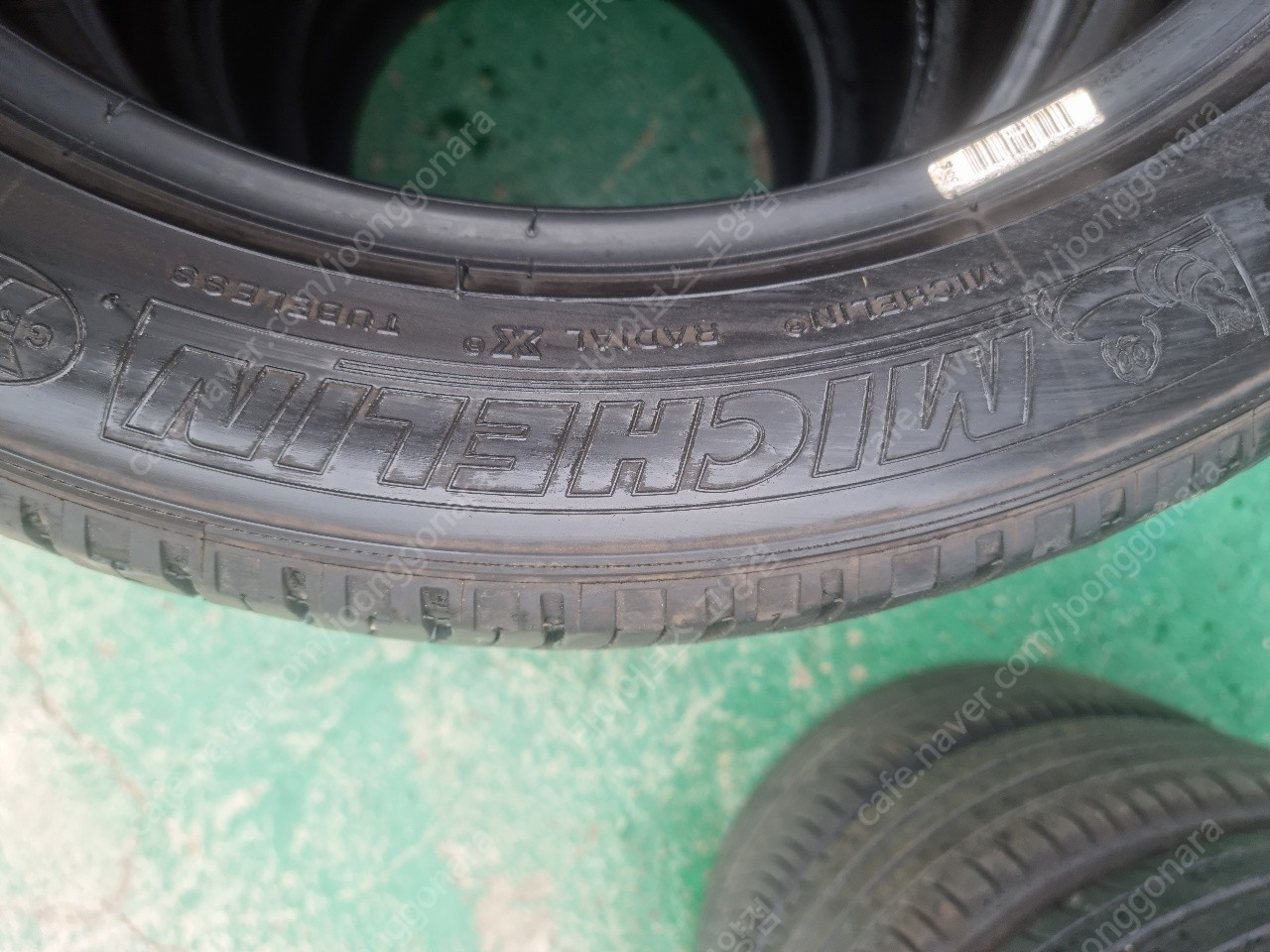 [판매] 245 45 18 미쉐린 MXM4 80% 2개 | 휠/타이어 | 중고나라