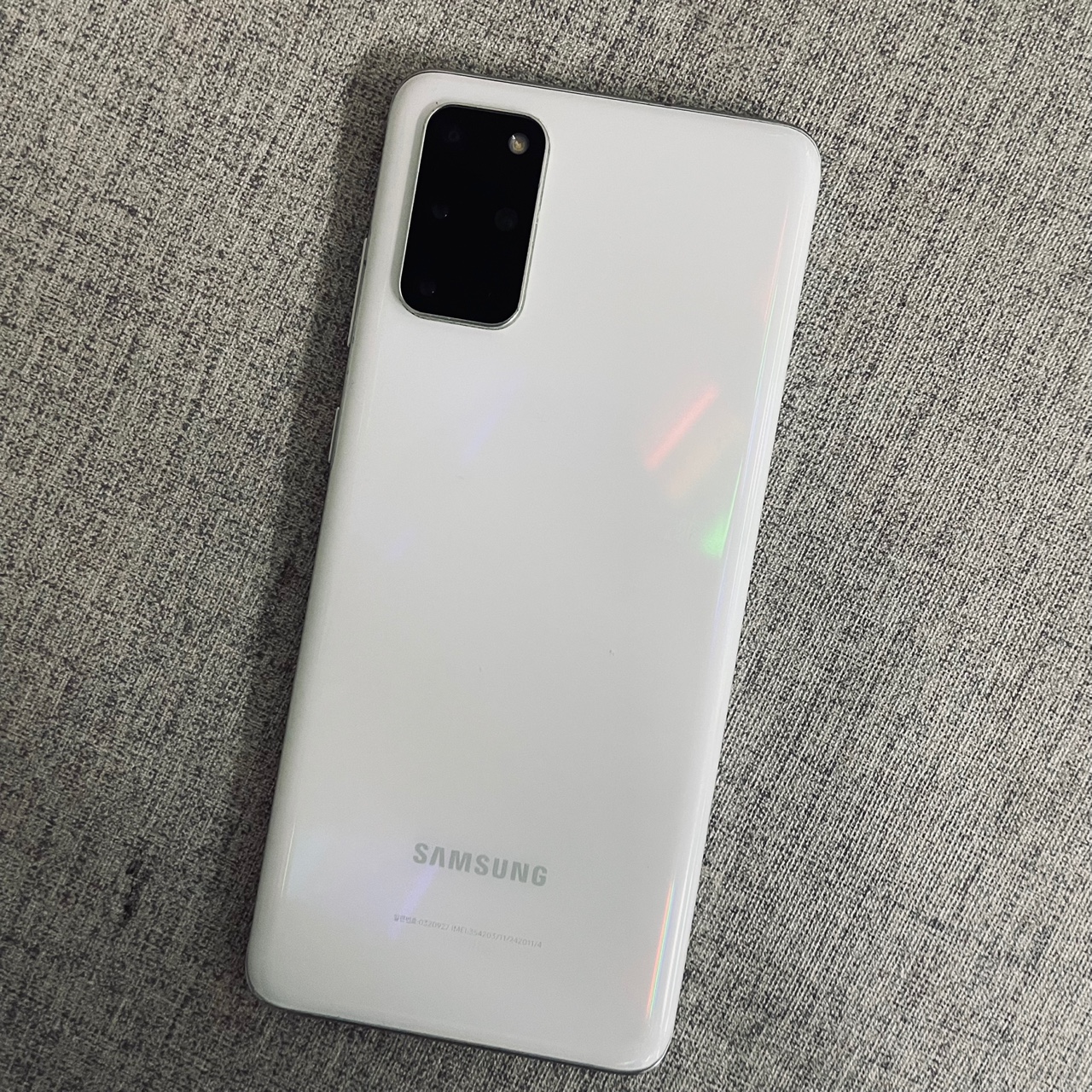 skt 갤럭시 S20플러스 화이트 256G 38만원 판... | 스마트폰 | 중고나라