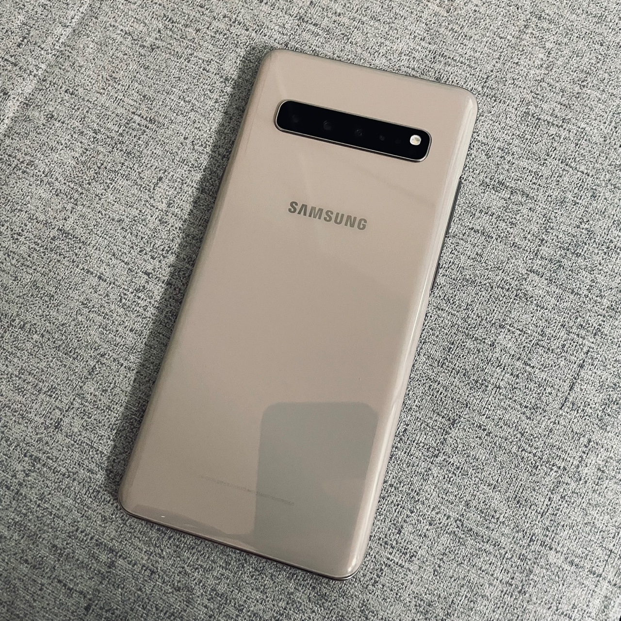 갤럭시 S10 5G 골드 256G 20만원 판매합니다 ... | 스마트폰 | 중고나라