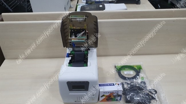 [판매] 카드발급 프린터 카드즉발기 tp-9000우레탄... | 케이스/거치대/보호필름 | 중고나라