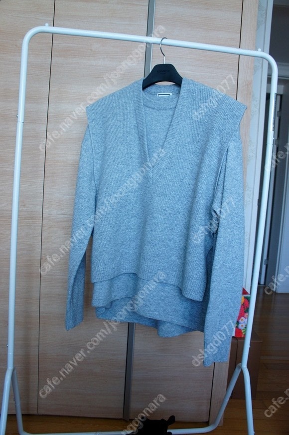 21F/W우영미 그레이 베스트레이어드스웨터 새상품50사... | 기타 수입명품 | 중고나라