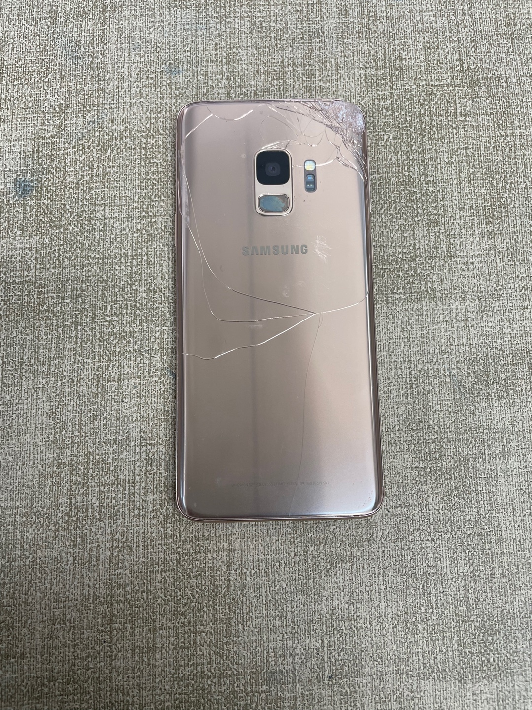 갤럭시S9 64G 골드 뒷판파손 상태좋은폰 7만원 판매... | 스마트폰 | 중고나라