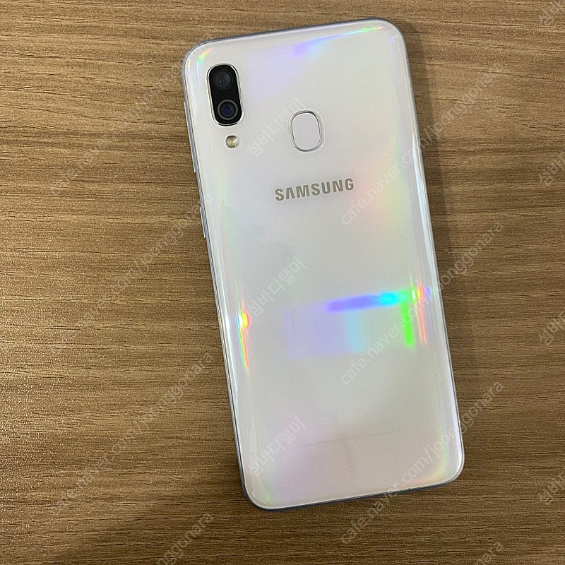 갤럭시A40 화이트 64G 무잔상S급 9만원판매합니다! | 중고나라 카페에서 운영하는 공식 사이트