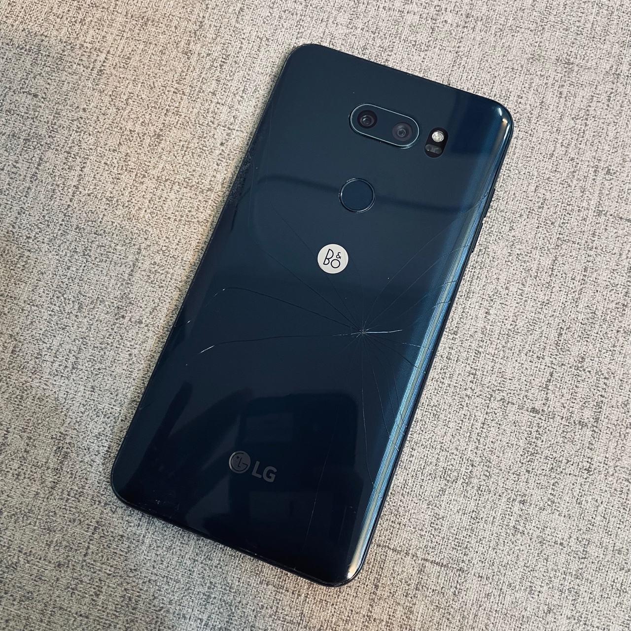 SKT V30 블루 64기가 4만원 판매합니다 | 스마트폰 | 중고나라