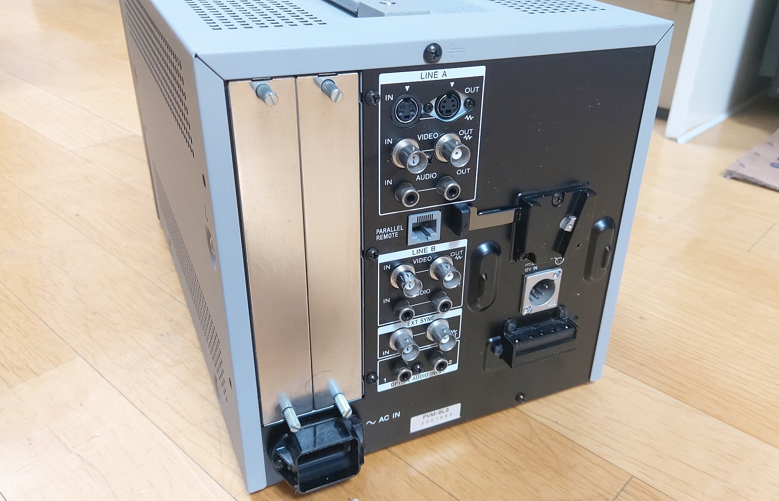 SONY 9인치 방송모니터 고급 HR급 PVM-9L3 ... | 삼각대/조명/플래시 | 중고나라
