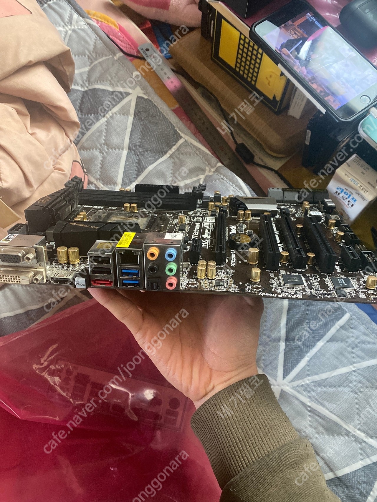 에즈락 Z77익스트림4/ASUS Z77 두개판매 6만 | CPU/메인보드 | 중고나라