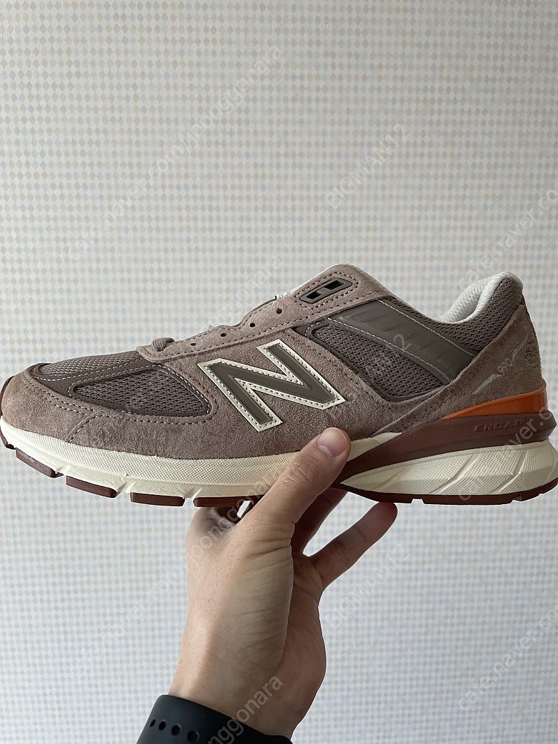 [275] 뉴발란스 슬로우스테디클럽 990v5 | 남성신발 | 중고나라