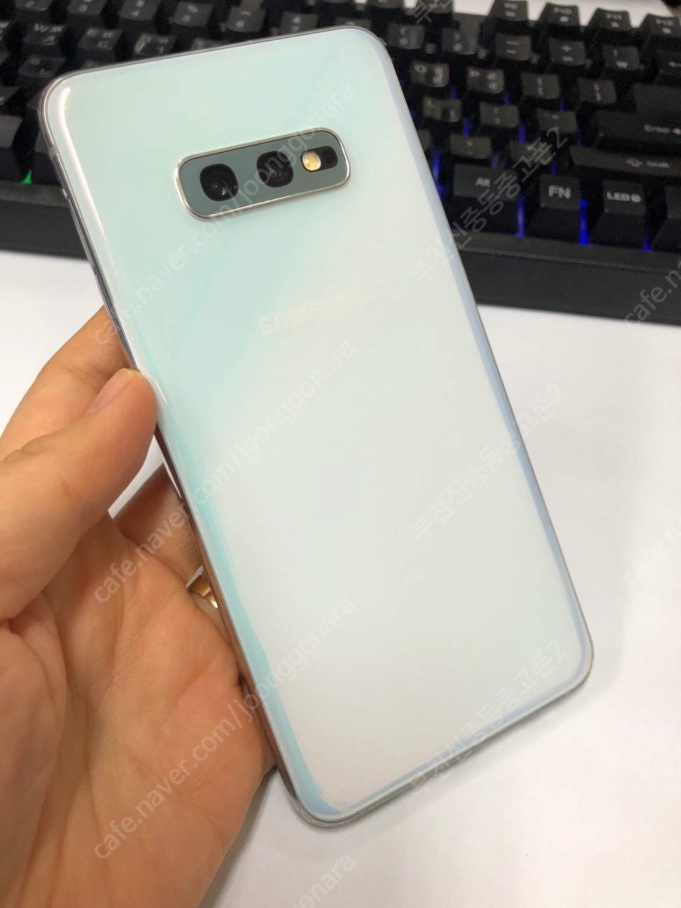 161484 리퍼폰 KT 갤럭시S10E 화이트 128G... | 삼성 | 중고나라