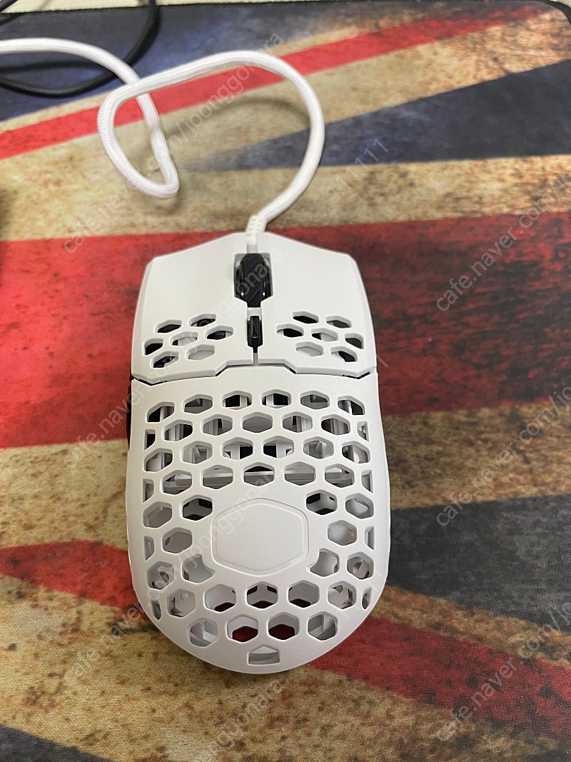 (택포)mm710 화이트 무광 마우스 판매합니다 | 키보드/마우스/스피커 | 중고나라