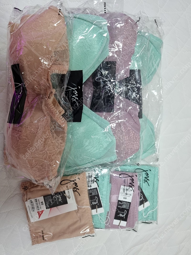 속옷 4세트일괄(80B,95) | 티셔츠/캐쥬얼의류 | 중고나라