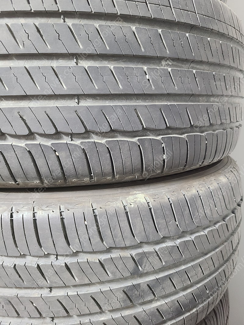 235 50 18 미쉐린 프라이머시 mxm4 2본 팝니... | 휠/타이어 | 중고나라