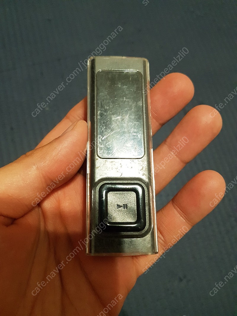 삼성 옙 YEPP YP-U6 2기가 mp3 부품용/수리용/수집용 | 이어폰/헤드폰 | 중고나라