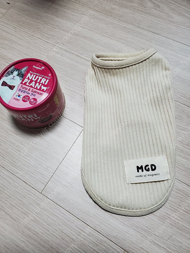 MDG 강이지 옷 택달린 신품 만원택포(습식사료 무료) | 반려동물 | 중고나라