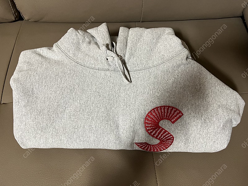 슈프림 20fw s로고 후드티 헤더그레이 L | 티셔츠/캐쥬얼의류 | 중고나라