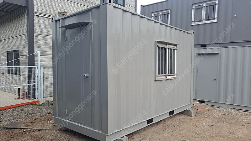 2x4 깨끗한 중고 컨테이너 산업자재 중고나라