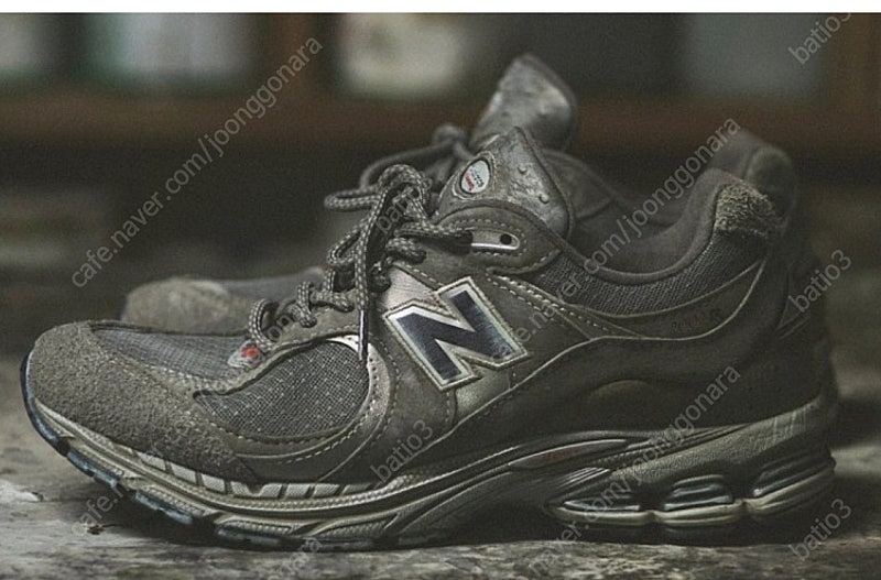 뉴발란스 2002 rva 프리미엄 빈티지 255판매 | 남성신발 | 중고나라