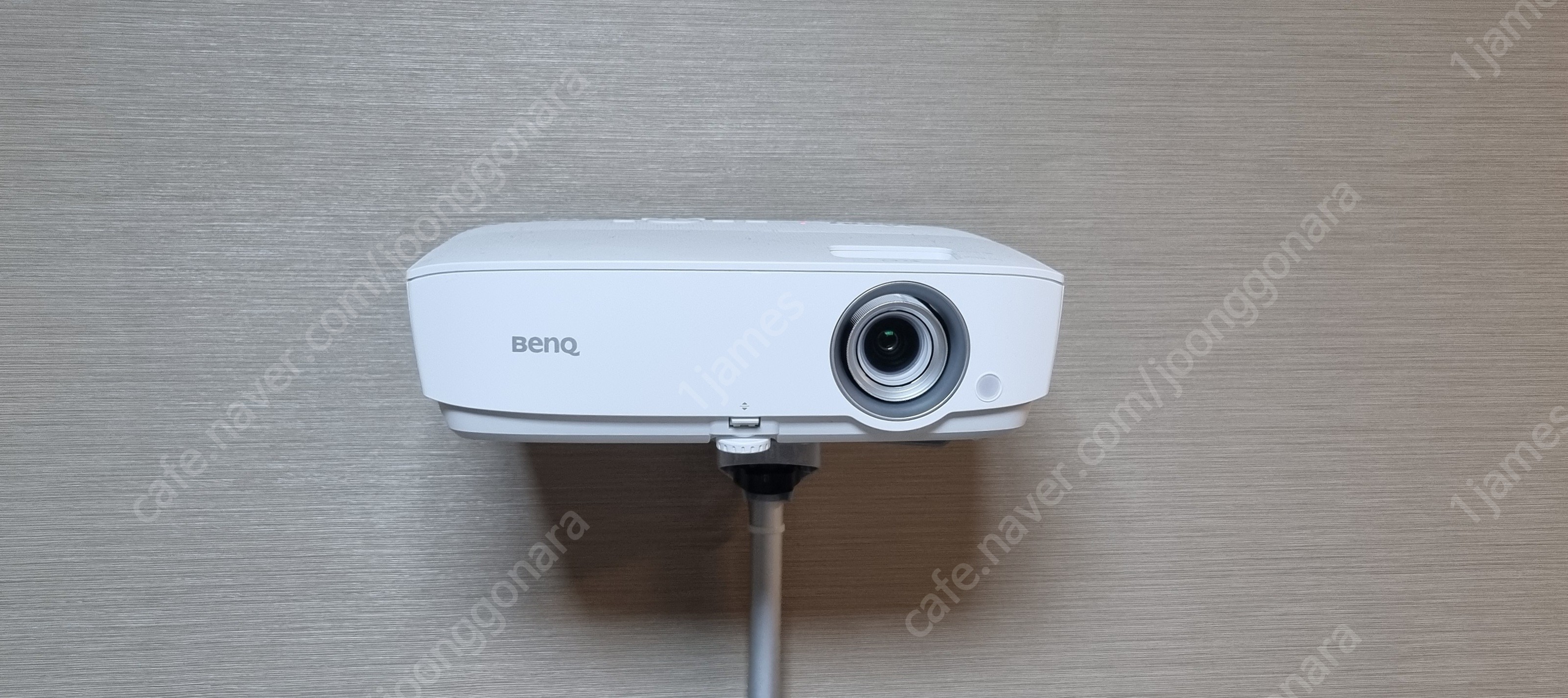 BENQ w1050 풀hd 프로젝터 벤큐 | 중고나라 카페에서 운영하는 공식 사이트