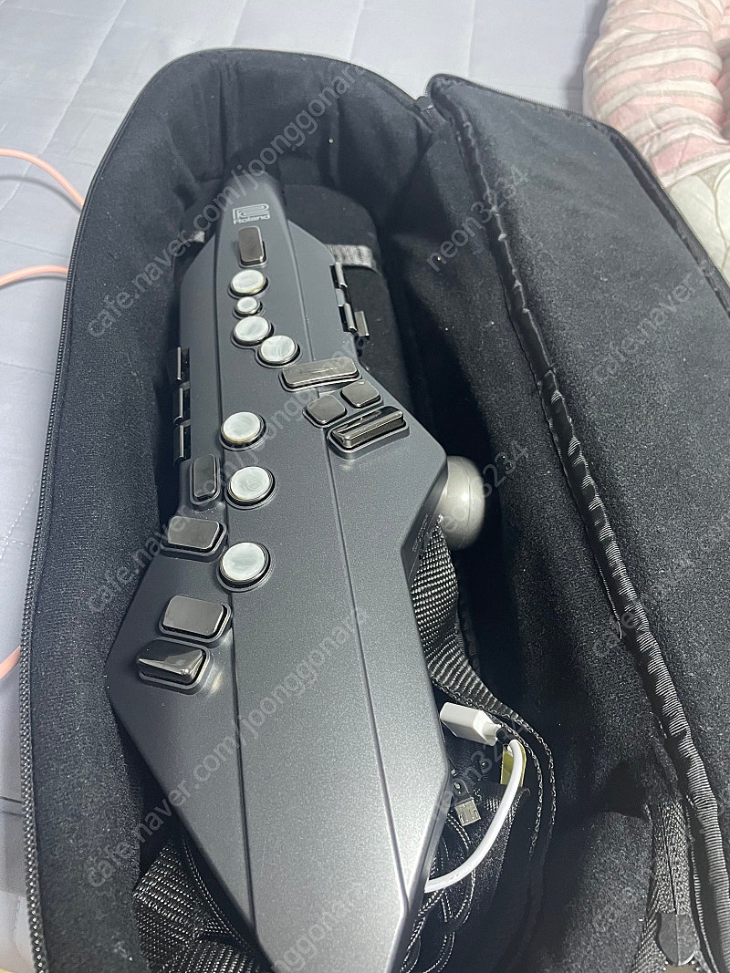 롤랜드 에어로폰 ae-05 색소폰 전자색소폰 ae-05... | 건반악기 | 중고나라