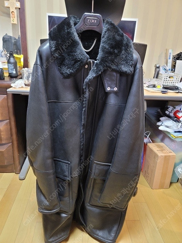 솔리드옴므 / 19fw 블랙 롱 무스탕 / 48 | 티셔츠/캐쥬얼의류 | 중고나라