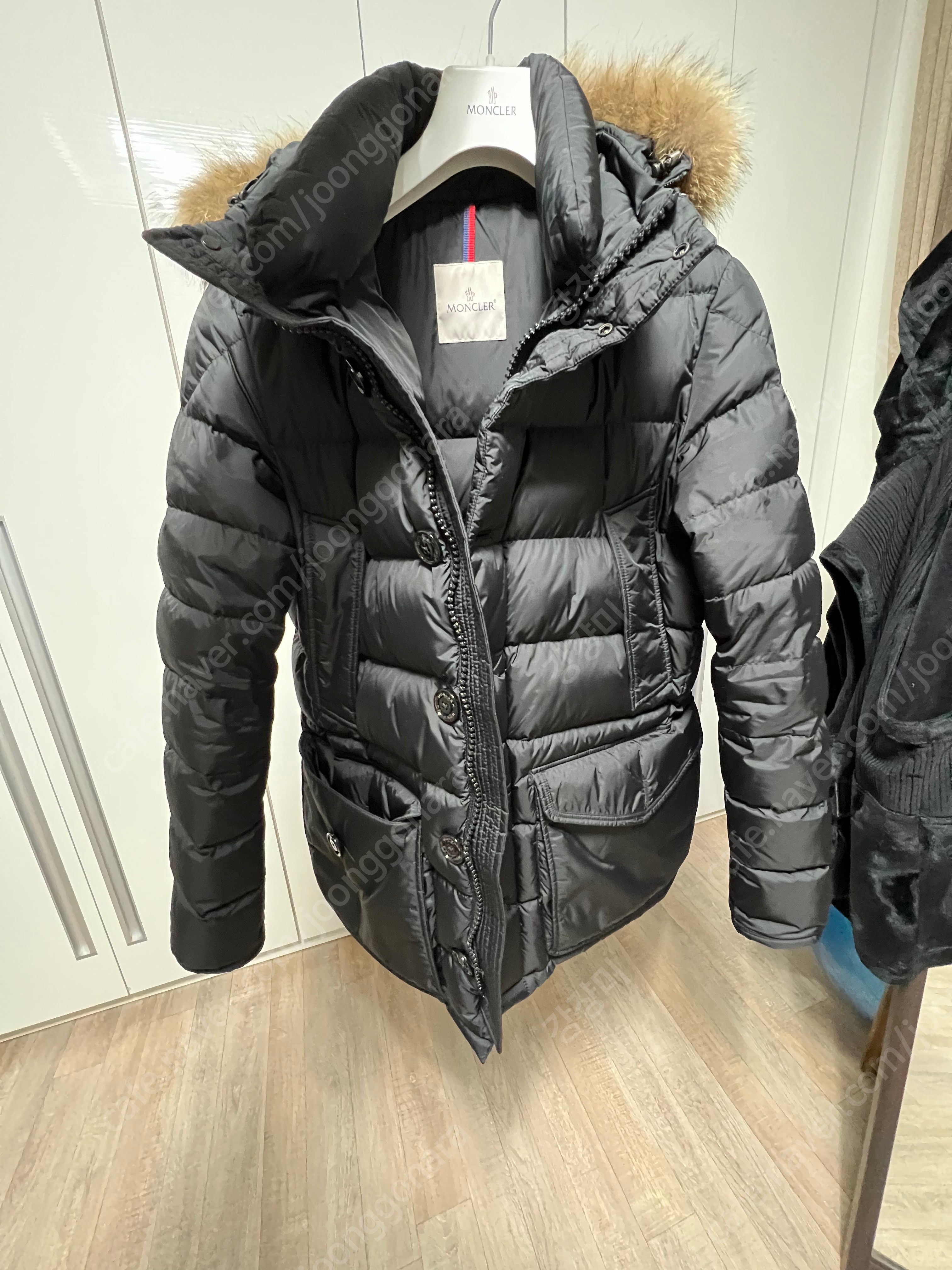 21fw몽클레어 클루니 4사이즈 판매or 5사이즈 교환... | 중고나라 카페에서 운영하는 공식 사이트