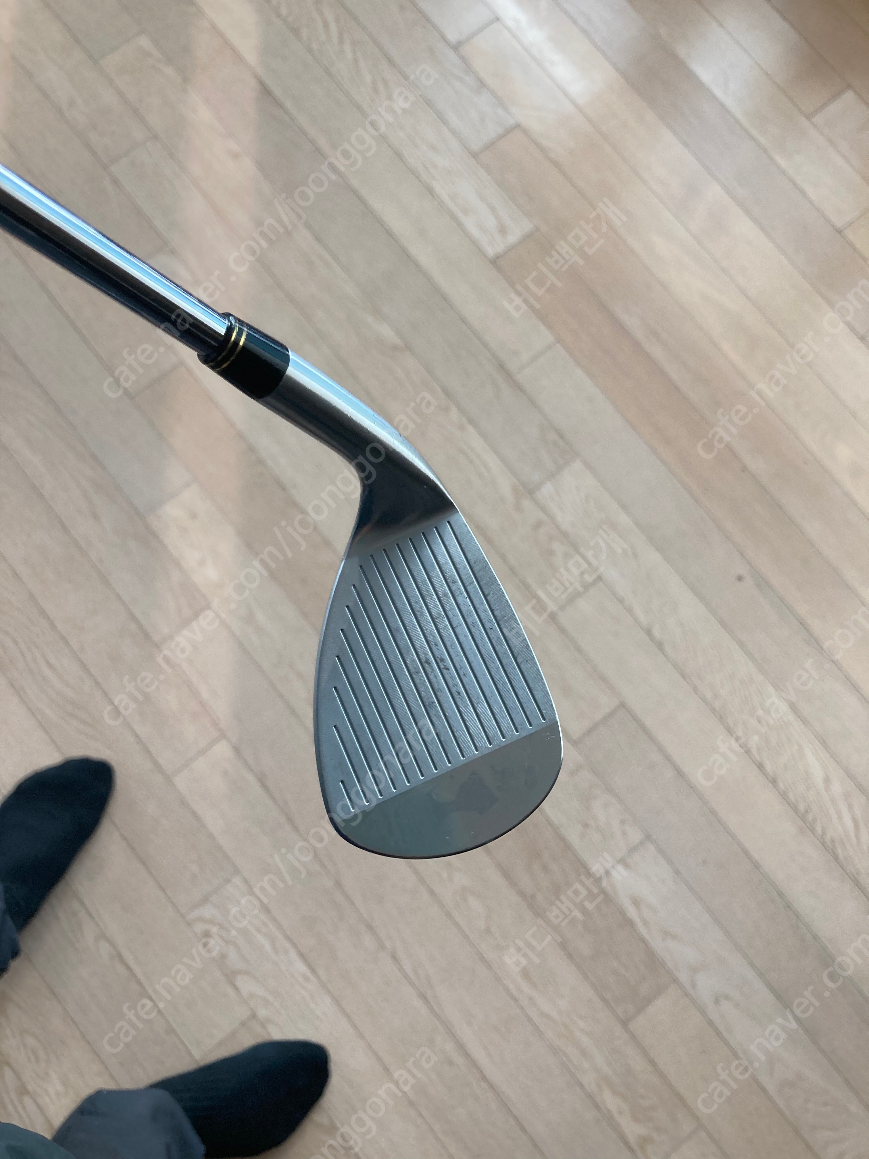 투어스테이지 V300 5 56도 웨지 팝니다. | 아이언 | 중고나라