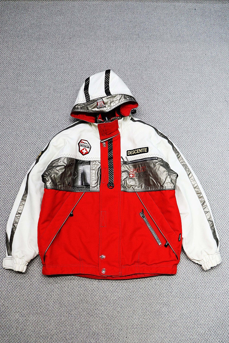 100)파리게이츠.먼싱외 골프복 저렴하게 판매합니다. | 볼/용품/기타 | 중고나라