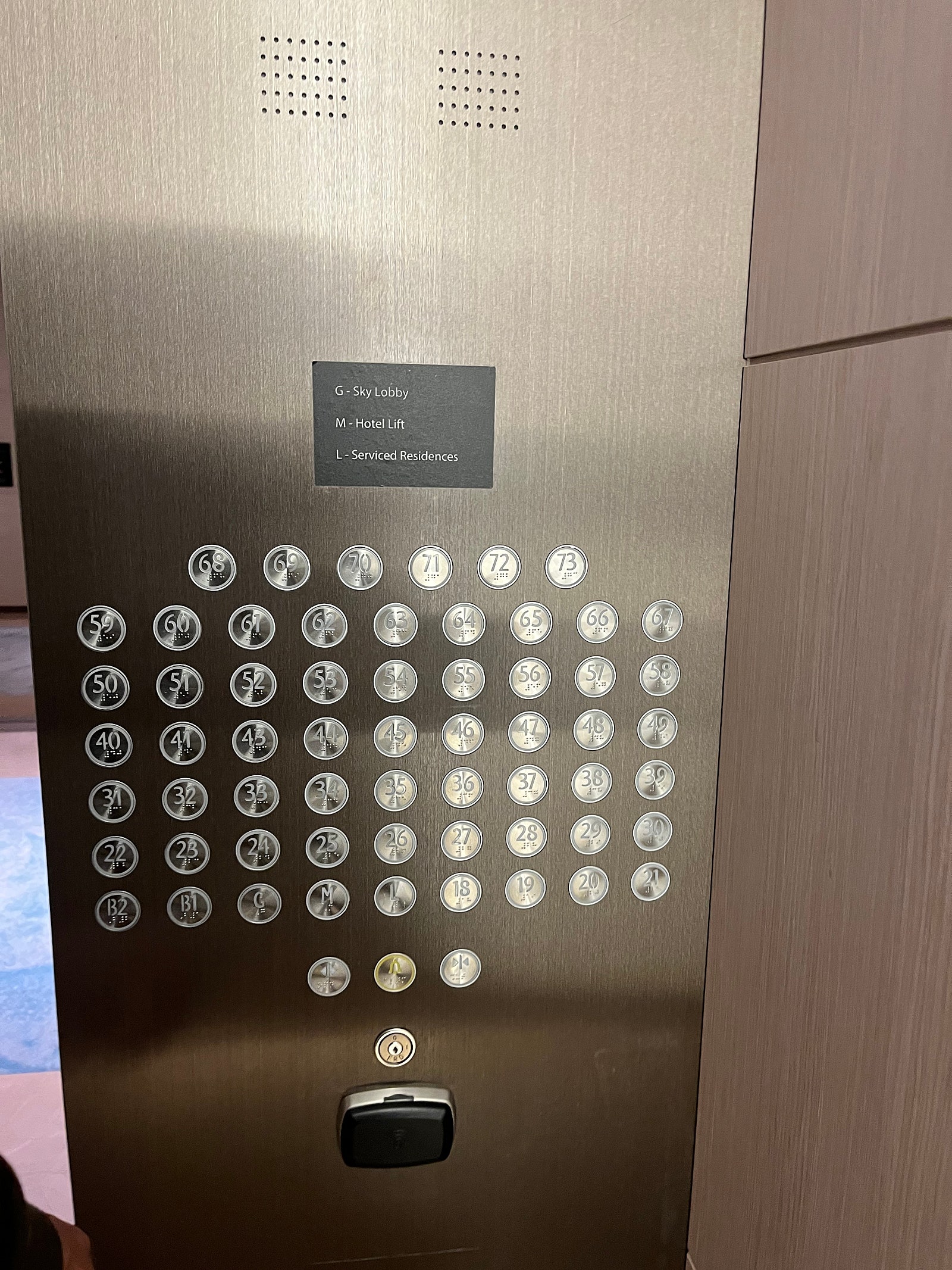 [두바이] 세계에서 가장 높은 인피니티풀 Bar, ZETA 77💛 : 네이버 블로그