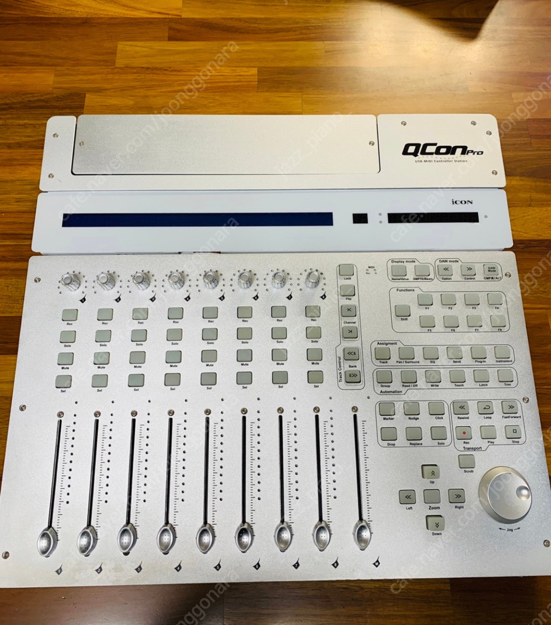 미디 컨트롤러 Qcon pro 팝니다 | 건반악기 | 중고나라