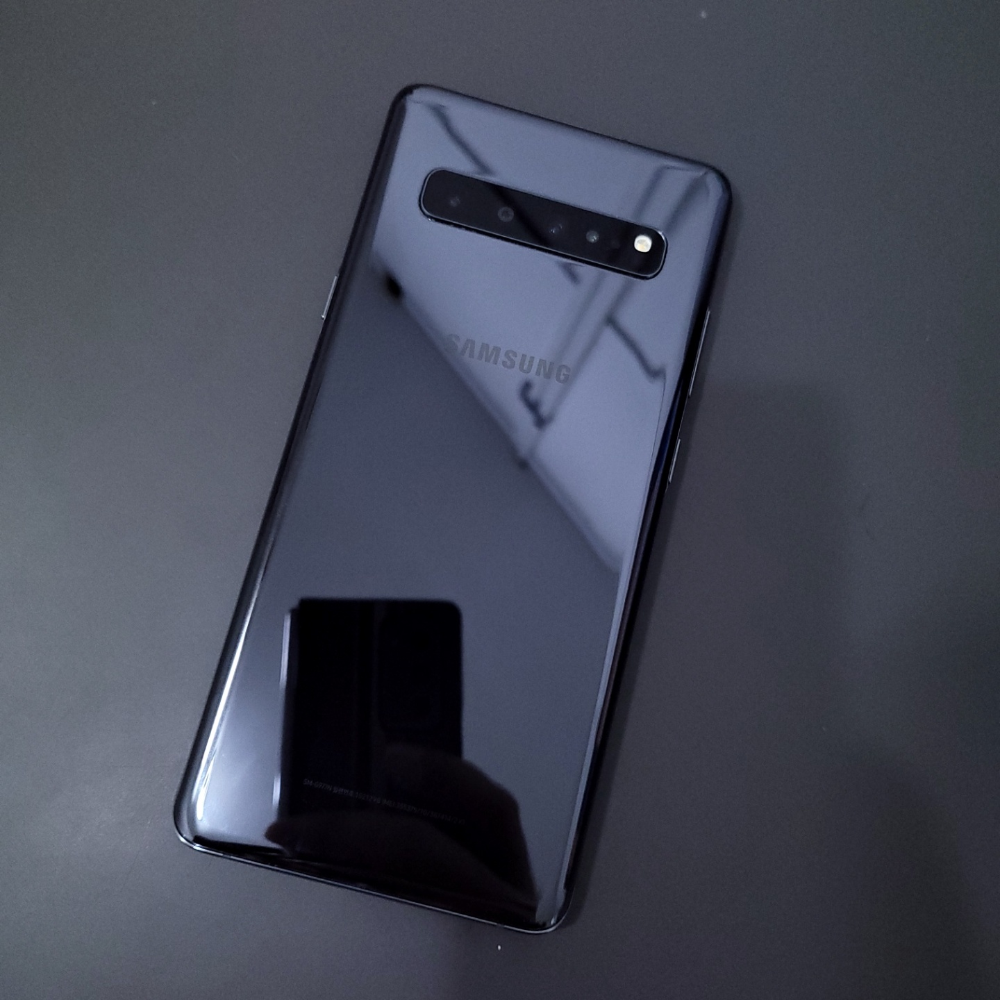 갤럭시S105G 블랙색상 외관S급 19만원에 판매합니다 | 스마트폰 | 중고나라