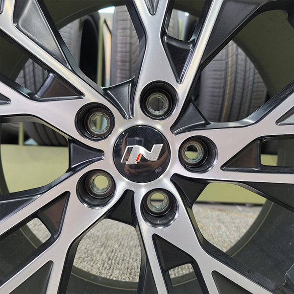 [판매] 아반떼 CN7 N라인 19인치 휠 판매합니다 ... | 휠/타이어 | 중고나라