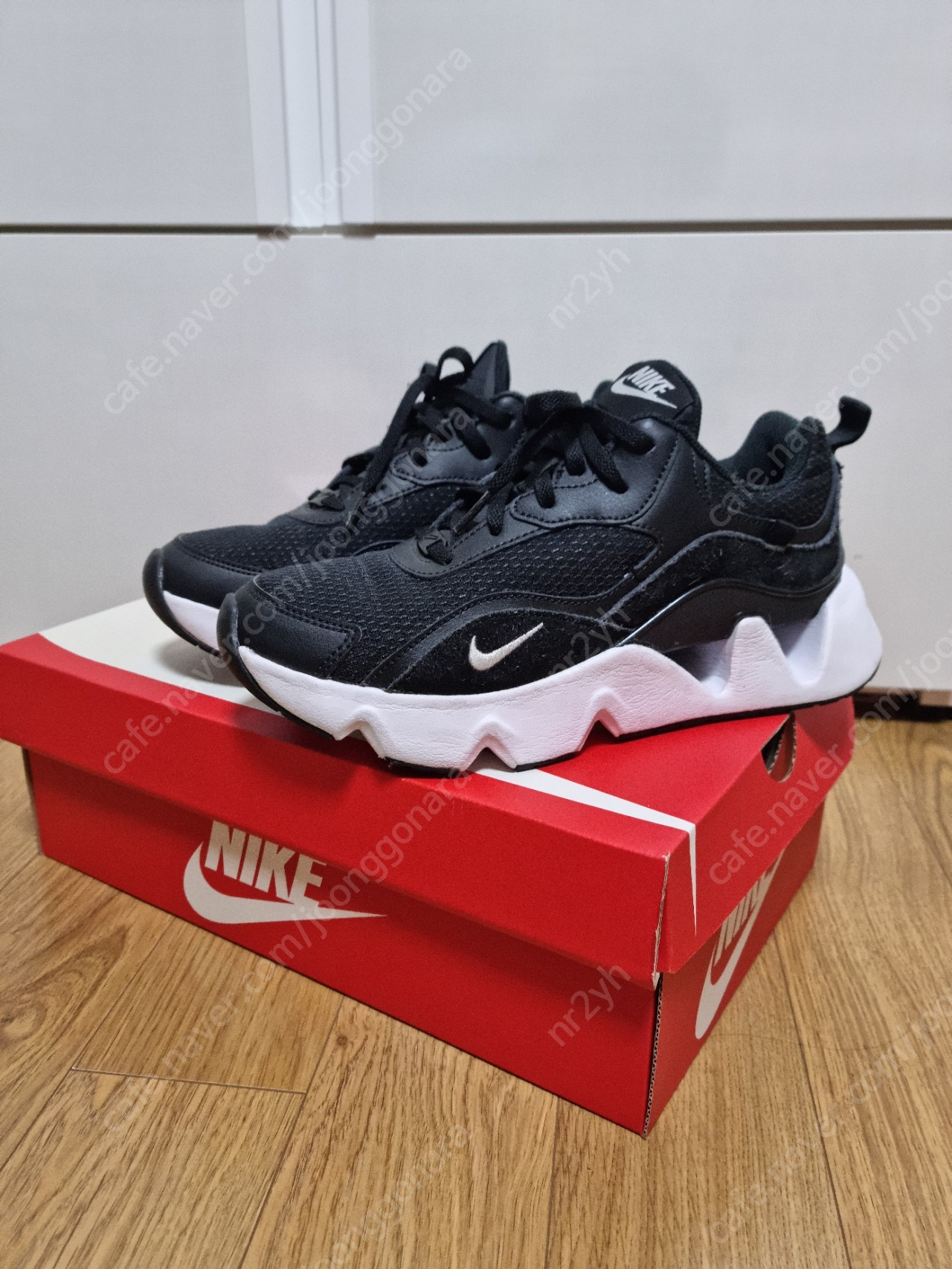 나이키 RYZ 365 2 블랙 235 | 중고나라 카페에서 운영하는 공식 사이트