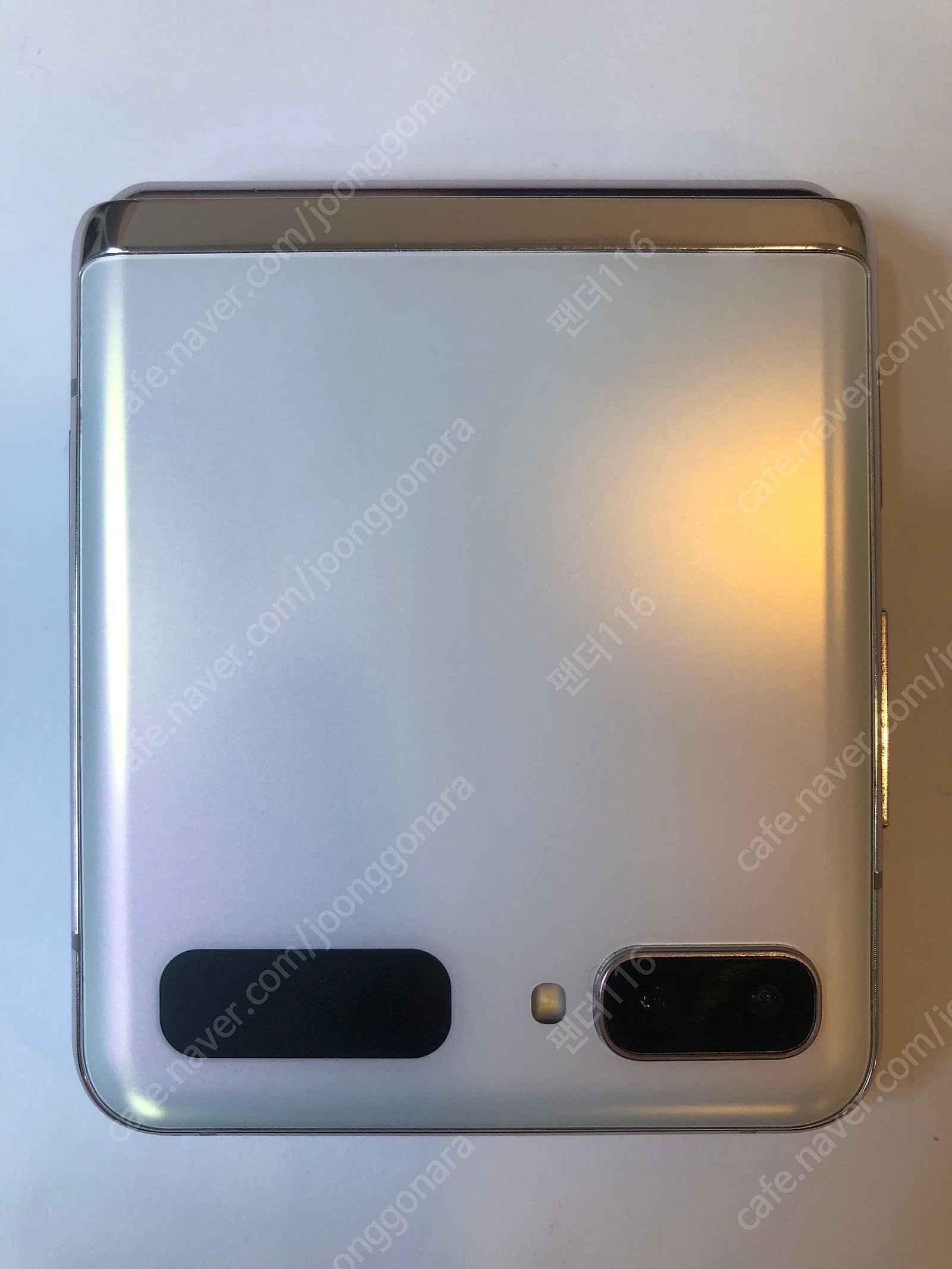 15694 갤럭시Z플립2 5G 256기가 화이트 공기계... | 애플 | 중고나라