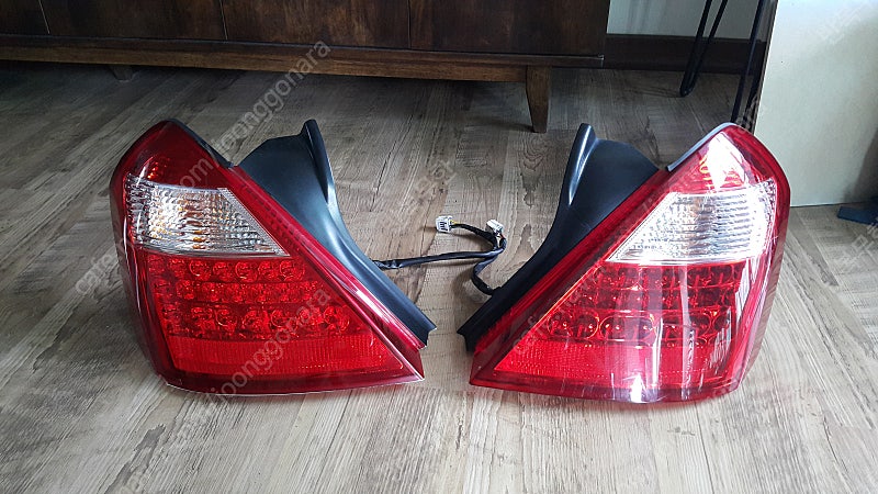 SM7 뉴아트 후미등(운전석/조수석)팝니다 | 기타 부품/용품 | 중고나라