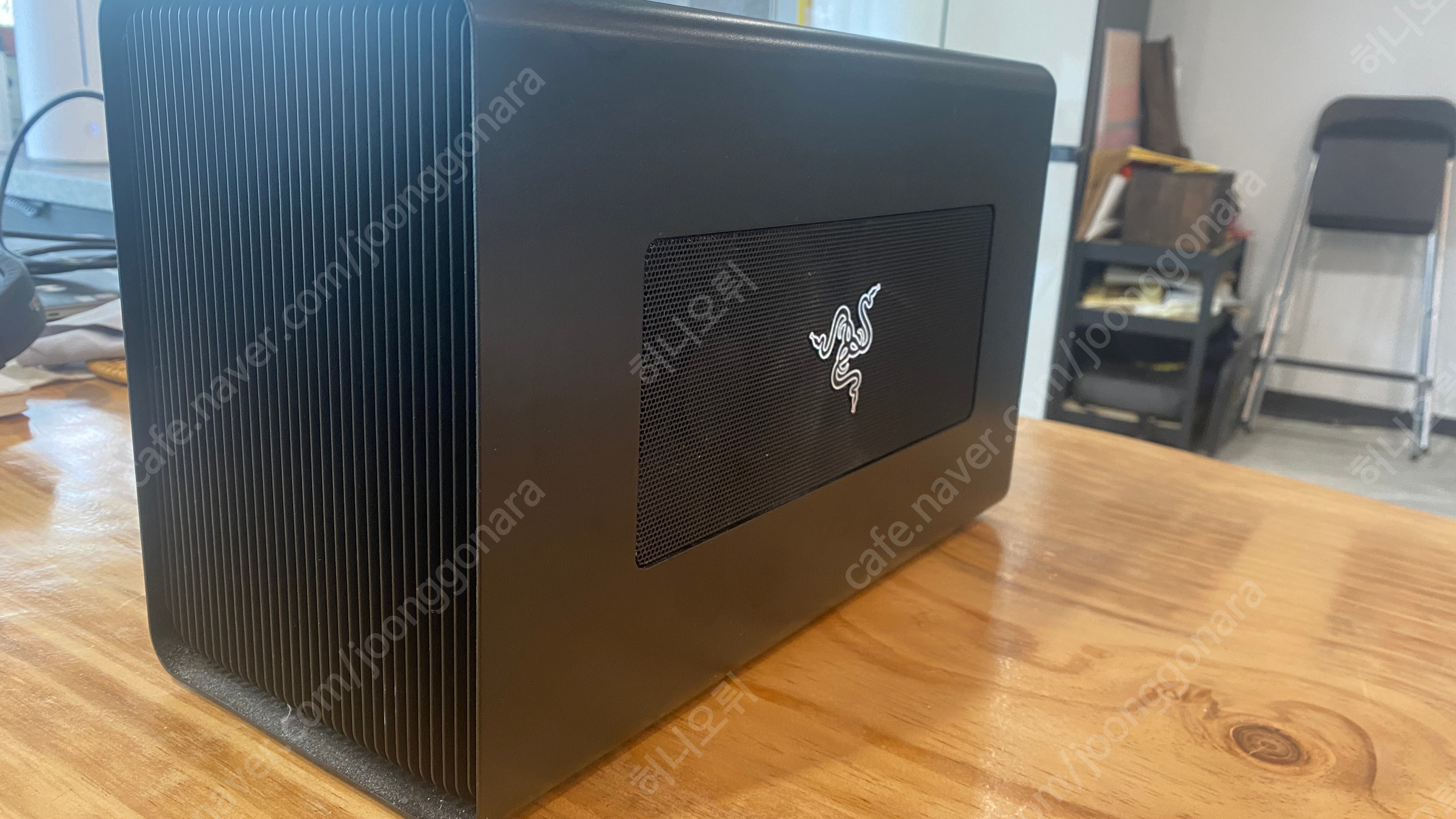 EGPU Razor Core X Chroma 판매합니다 | 키보드/마우스/스피커 | 중고나라