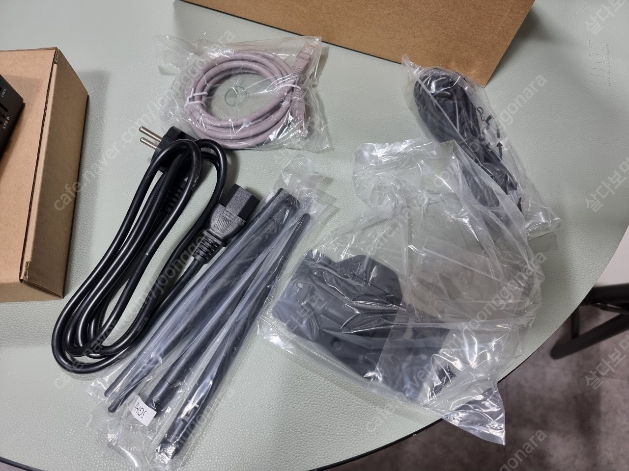 엑스게이트 AXGATE-40D VPN 방화벽 미사용품 | 키보드/마우스/스피커 | 중고나라